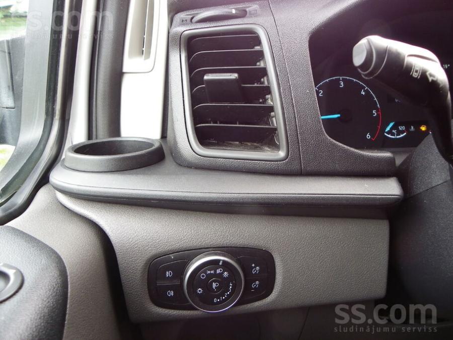 White Ford Transit 2019 in Valka, with an engine capacity of 2.00 L and mileage of 218 thousand km for 10900 €, photo 11 on AUTOMOTO.COM.LV