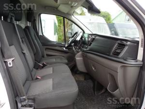 White Ford Transit 2019 in Valka, with an engine capacity of 2.00 L and mileage of 218 thousand km for 10900 €, photo 13 on AUTOMOTO.COM.LV