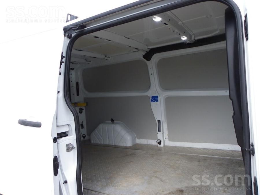 White Ford Transit 2019 in Valka, with an engine capacity of 2.00 L and mileage of 218 thousand km for 10900 €, photo 14 on AUTOMOTO.COM.LV