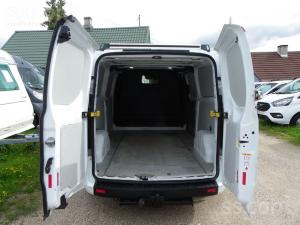 White Ford Transit 2019 in Valka, with an engine capacity of 2.00 L and mileage of 218 thousand km for 10900 €, photo 15 on AUTOMOTO.COM.LV