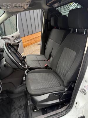 Balts Ford Transit 2019 Tallina, ar dzinēja tilpumu 1.50 L un nobraukumu 213 tūkst. km par 7699 €, foto 23 vietnē AUTOMOTO.COM.LV