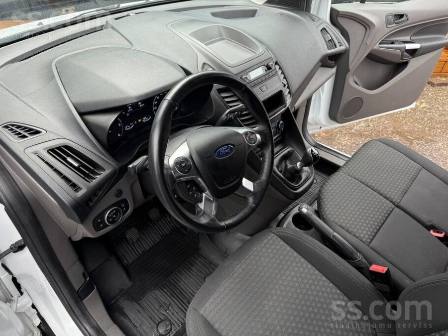 Balts Ford Transit 2019 Tallina, ar dzinēja tilpumu 1.50 L un nobraukumu 213 tūkst. km par 7699 €, foto 24 vietnē AUTOMOTO.COM.LV