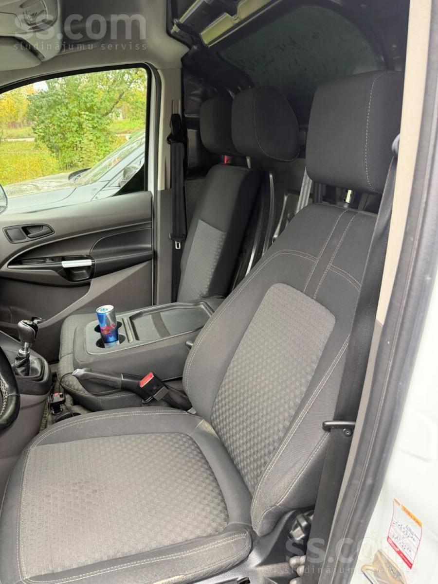 Balts Ford Transit 2019 Rīga, ar dzinēja tilpumu 1.50 L un nobraukumu 290 tūkst. km par 4100 €, foto 9 vietnē AUTOMOTO.COM.LV