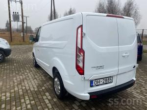 Balts Ford Transit 2020 Kuldīga, ar dzinēja tilpumu 2.00 L un nobraukumu 92 tūkst. km par 15700 €, foto 4 vietnē AUTOMOTO.COM.LV