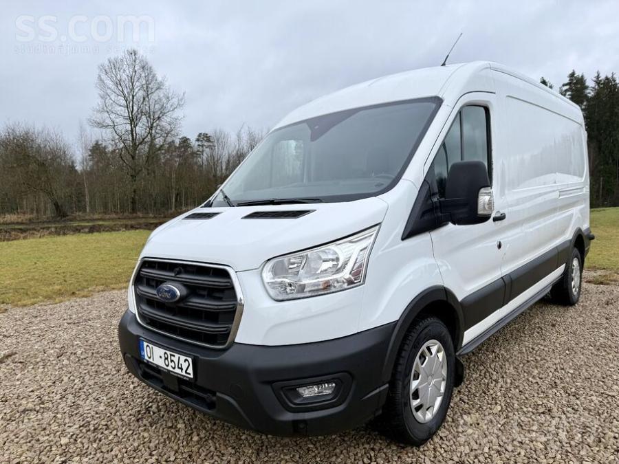 Balts Ford Transit 2020 Gulbene, ar dzinēja tilpumu 2.00 L un nobraukumu 336 tūkst. km par 9900 €, foto 1 vietnē AUTOMOTO.COM.LV