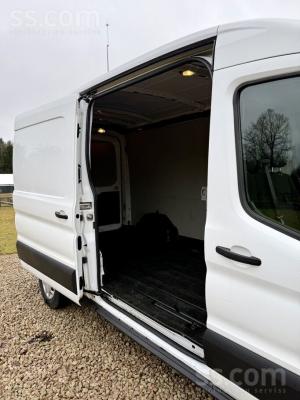 Balts Ford Transit 2020 Gulbene, ar dzinēja tilpumu 2.00 L un nobraukumu 336 tūkst. km par 9900 €, foto 10 vietnē AUTOMOTO.COM.LV