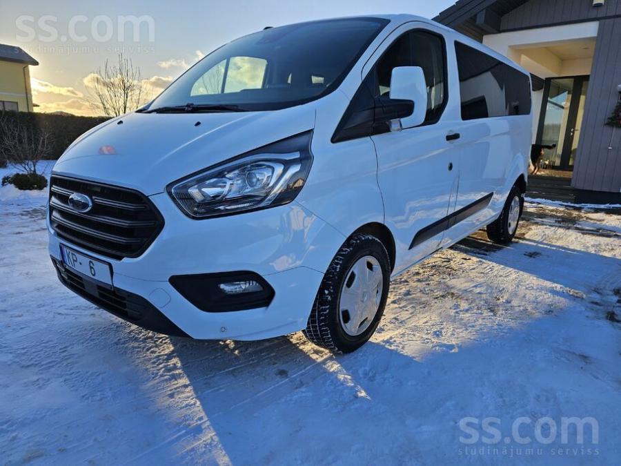 White Ford Transit 2020 in Riga, with an engine capacity of 2.00 L and mileage of 211 thousand km for 19350 €, photo 3 on AUTOMOTO.COM.LV
