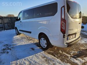 White Ford Transit 2020 in Riga, with an engine capacity of 2.00 L and mileage of 211 thousand km for 19350 €, photo 5 on AUTOMOTO.COM.LV