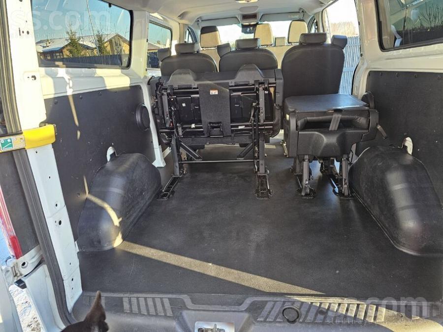White Ford Transit 2020 in Riga, with an engine capacity of 2.00 L and mileage of 211 thousand km for 19350 €, photo 10 on AUTOMOTO.COM.LV