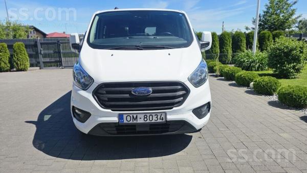 White Ford Transit 2020 in Riga, with an engine capacity of 2.00 L and mileage of 213 thousand km for 19350 €, photo 2 on AUTOMOTO.COM.LV