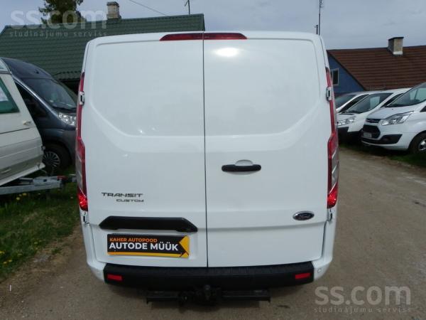White Ford Transit 2020 in Valka, with an engine capacity of 2.00 L and mileage of 110 thousand km for 13500 €, photo 6 on AUTOMOTO.COM.LV