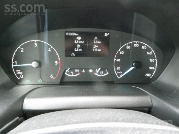 White Ford Transit 2020 in Valka, with an engine capacity of 2.00 L and mileage of 110 thousand km for 13500 €, photo 9 on AUTOMOTO.COM.LV