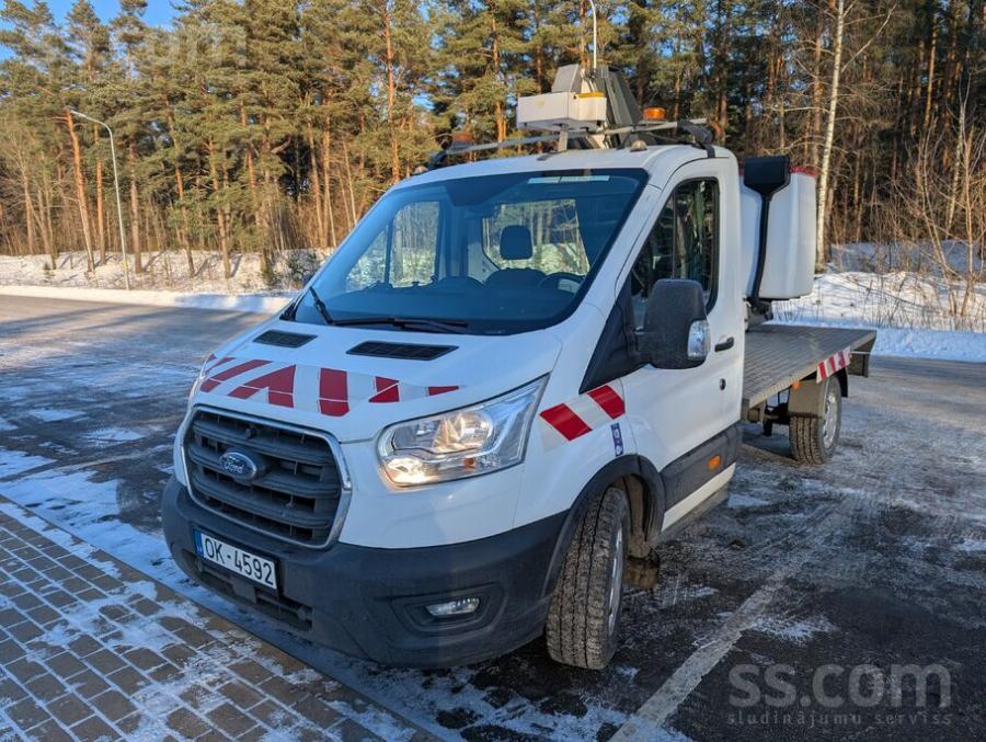 Белый Форд Транзит 2021 в Рига, объемом двигателя 2.00 л и пробегом 29 тыс. км за 22000 €, фото 5 на AUTOMOTO.COM.LV