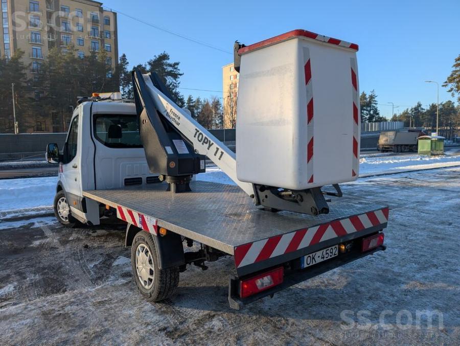 Белый Форд Транзит 2021 в Рига, объемом двигателя 2.00 л и пробегом 29 тыс. км за 22000 €, фото 6 на AUTOMOTO.COM.LV