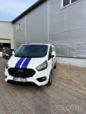 White Ford Transit 2021 in Daugavpils, with an engine capacity of 2.00 L and mileage of 65 thousand km for 17000 €, photo 4 on AUTOMOTO.COM.LV