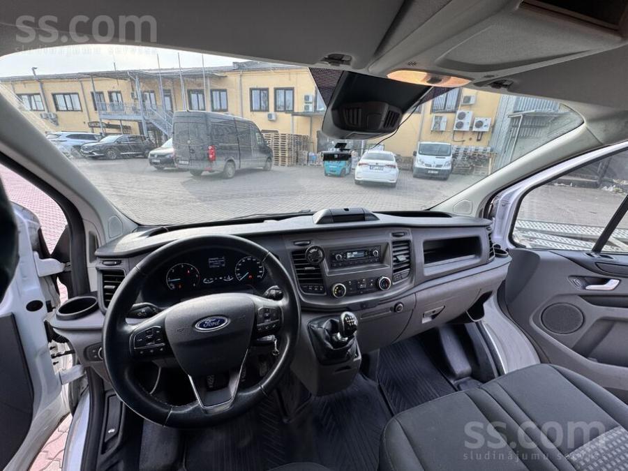 White Ford Transit 2021 in Daugavpils, with an engine capacity of 2.00 L and mileage of 65 thousand km for 17000 €, photo 12 on AUTOMOTO.COM.LV
