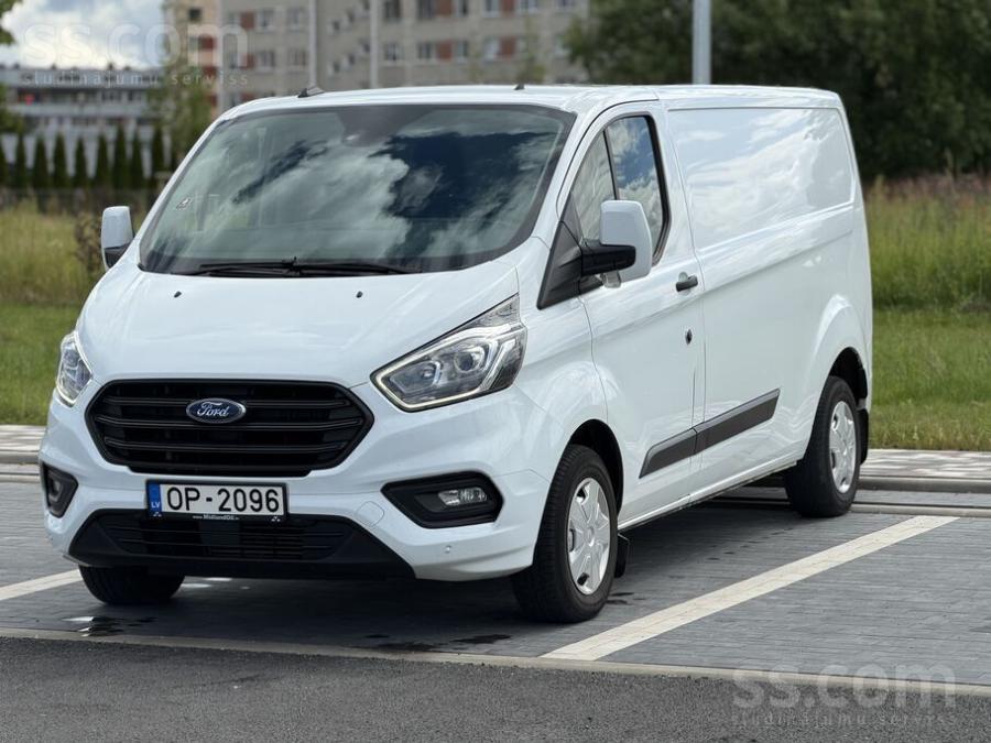 White Ford Transit 2021 in Jelgava, with an engine capacity of 2.00 L and mileage of 188 thousand km for 10700 €, photo 1 on AUTOMOTO.COM.LV