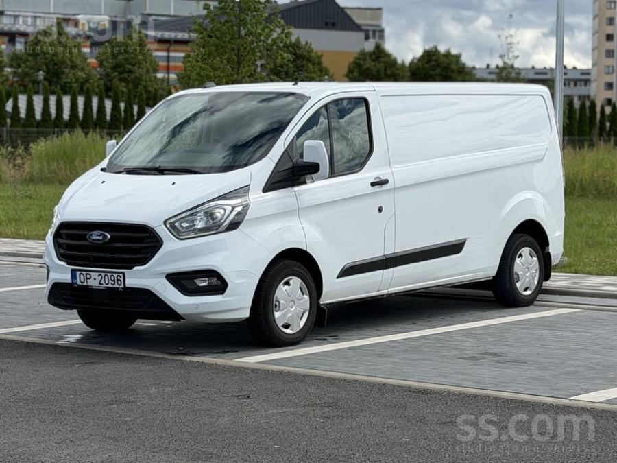 White Ford Transit 2021 in Jelgava, with an engine capacity of 2.00 L and mileage of 188 thousand km for 10700 €, photo 3 on AUTOMOTO.COM.LV