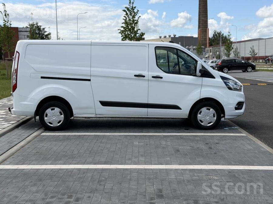 White Ford Transit 2021 in Jelgava, with an engine capacity of 2.00 L and mileage of 188 thousand km for 10700 €, photo 8 on AUTOMOTO.COM.LV