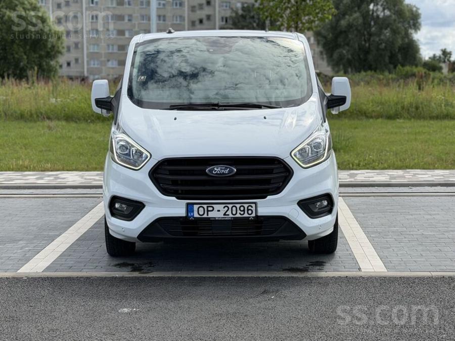 White Ford Transit 2021 in Jelgava, with an engine capacity of 2.00 L and mileage of 188 thousand km for 10700 €, photo 10 on AUTOMOTO.COM.LV