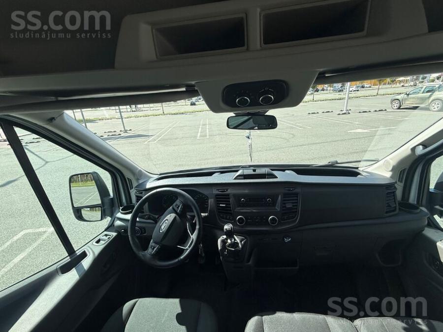 White Ford Transit 2021 in Riga, with an engine capacity of 2.00 L and mileage of 163 thousand km for 23000 €, photo 11 on AUTOMOTO.COM.LV