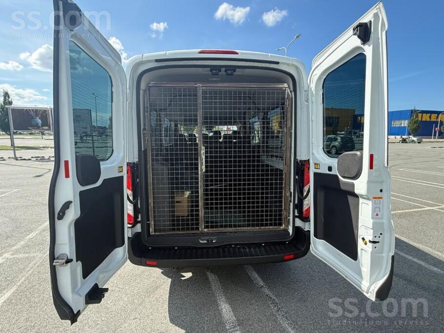 White Ford Transit 2021 in Riga, with an engine capacity of 2.00 L and mileage of 163 thousand km for 23000 €, photo 18 on AUTOMOTO.COM.LV