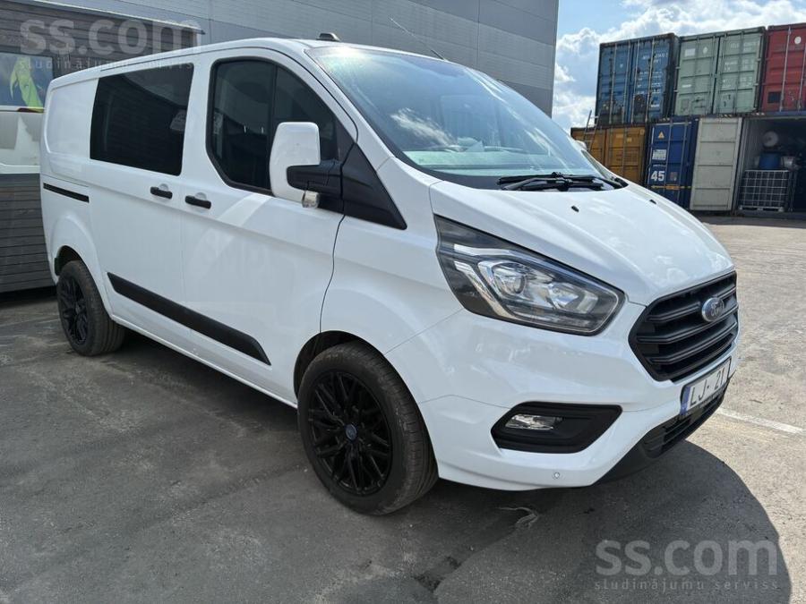 Balts Ford Transit 2021 Rīga, ar dzinēja tilpumu 2.00 L un nobraukumu 247 tūkst. km par 12000 €, foto 3 vietnē AUTOMOTO.COM.LV
