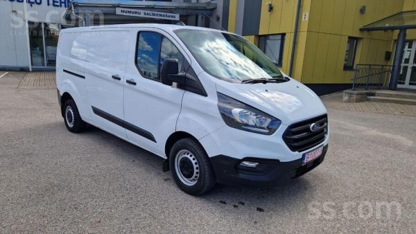 White Ford Transit 2022 in Bauska, with an engine capacity of 2.00 L and mileage of 0 thousand km for 9990 €, photo 4 on AUTOMOTO.COM.LV