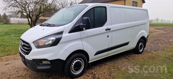 White Ford Transit 2022 in Bauska, with an engine capacity of 2.00 L and mileage of 162 thousand km for 10550 €, photo 1 on AUTOMOTO.COM.LV