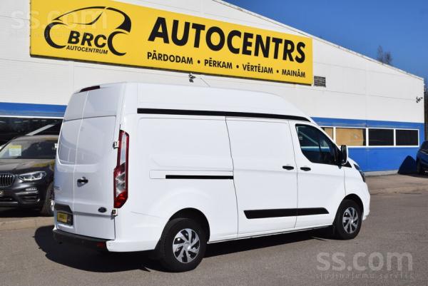 White Ford Transit 2022 in Riga, with an engine capacity of 2.00 L and mileage of 131 thousand km for 18000 €, photo 2 on AUTOMOTO.COM.LV