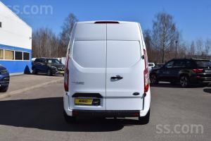 White Ford Transit 2022 in Riga, with an engine capacity of 2.00 L and mileage of 131 thousand km for 18000 €, photo 4 on AUTOMOTO.COM.LV