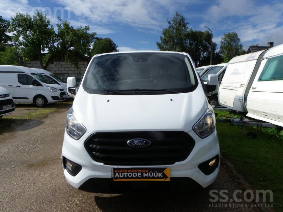White Ford Transit 2022 in Valka, with an engine capacity of 2.00 L and mileage of 242 thousand km for 13900 €, photo 3 on AUTOMOTO.COM.LV