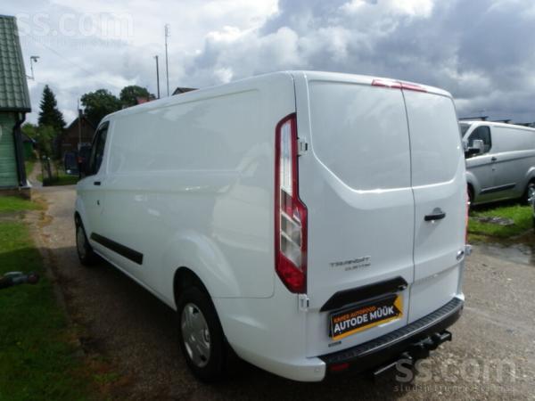 Balts Ford Transit 2022 Valka, ar dzinēja tilpumu 2.00 L un nobraukumu 242 tūkst. km par 13900 €, foto 8 vietnē AUTOMOTO.COM.LV