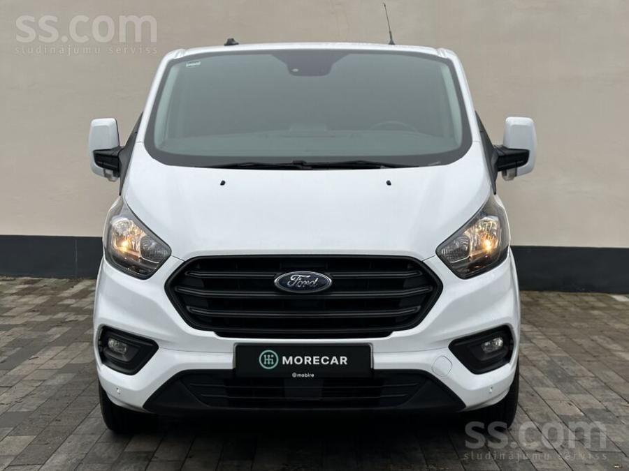 White Ford Transit 2023 in Riga, with an engine capacity of 2.00 L and mileage of 98 thousand km for 26550 €, photo 2 on AUTOMOTO.COM.LV