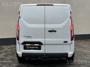 White Ford Transit 2023 in Riga, with an engine capacity of 2.00 L and mileage of 98 thousand km for 26550 €, photo 5 on AUTOMOTO.COM.LV