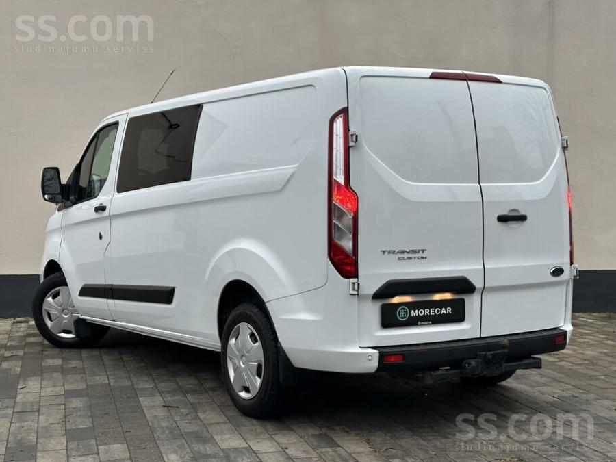 White Ford Transit 2023 in Riga, with an engine capacity of 2.00 L and mileage of 98 thousand km for 26550 €, photo 6 on AUTOMOTO.COM.LV