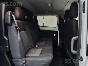 White Ford Transit 2023 in Riga, with an engine capacity of 2.00 L and mileage of 98 thousand km for 26550 €, photo 16 on AUTOMOTO.COM.LV