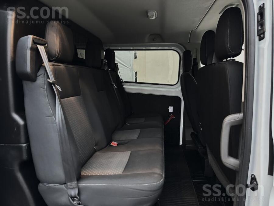 White Ford Transit 2023 in Riga, with an engine capacity of 2.00 L and mileage of 98 thousand km for 26550 €, photo 16 on AUTOMOTO.COM.LV