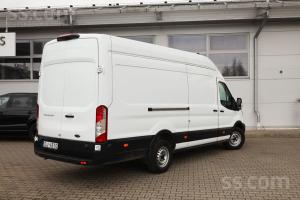 Balts Ford Transit 2023 Rīga, ar dzinēja tilpumu 2.00 L un nobraukumu 0 tūkst. km par 16995 €, foto 7 vietnē AUTOMOTO.COM.LV