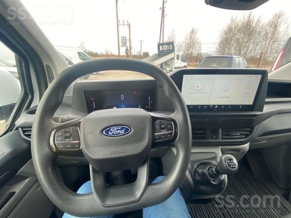 White Ford Transit 2024 in Kuldiga, with an engine capacity of 2.00 L and mileage of 61 thousand km for 24500 €, photo 7 on AUTOMOTO.COM.LV