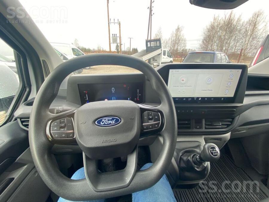 White Ford Transit 2024 in Kuldiga, with an engine capacity of 2.00 L and mileage of 61 thousand km for 24500 €, photo 8 on AUTOMOTO.COM.LV