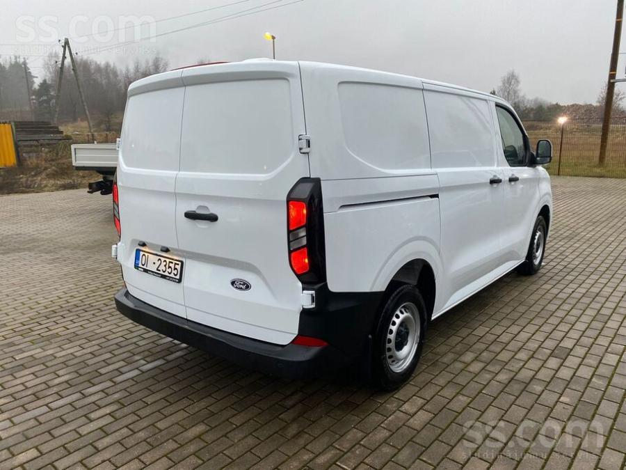 White Ford Transit 2025 in Riga, with an engine capacity of 2.00 L and mileage of 1 thousand km for 26900 €, photo 4 on AUTOMOTO.COM.LV