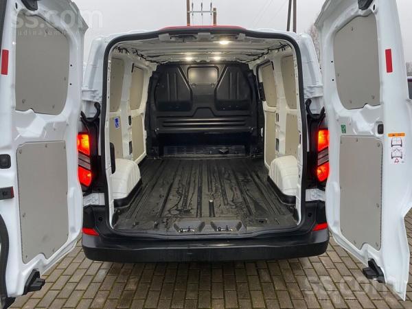 White Ford Transit 2025 in Riga, with an engine capacity of 2.00 L and mileage of 1 thousand km for 26900 €, photo 5 on AUTOMOTO.COM.LV