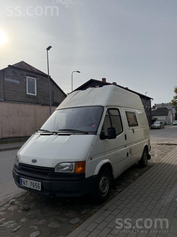 White Ford Transit 1992 in Liepaja, with an engine capacity of 2.50 L and mileage of 125 thousand km for 4000 €, photo 4 on AUTOMOTO.COM.LV