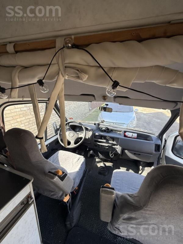 White Ford Transit 1992 in Liepaja, with an engine capacity of 2.50 L and mileage of 125 thousand km for 4000 €, photo 8 on AUTOMOTO.COM.LV