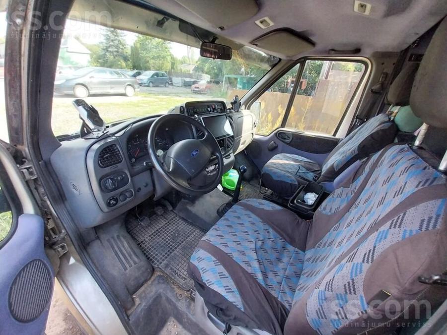Balts Ford Transit 2004 Daugavpils, ar dzinēja tilpumu 1.90 L un nobraukumu 623 tūkst. km par 2000 €, foto 4 vietnē AUTOMOTO.COM.LV