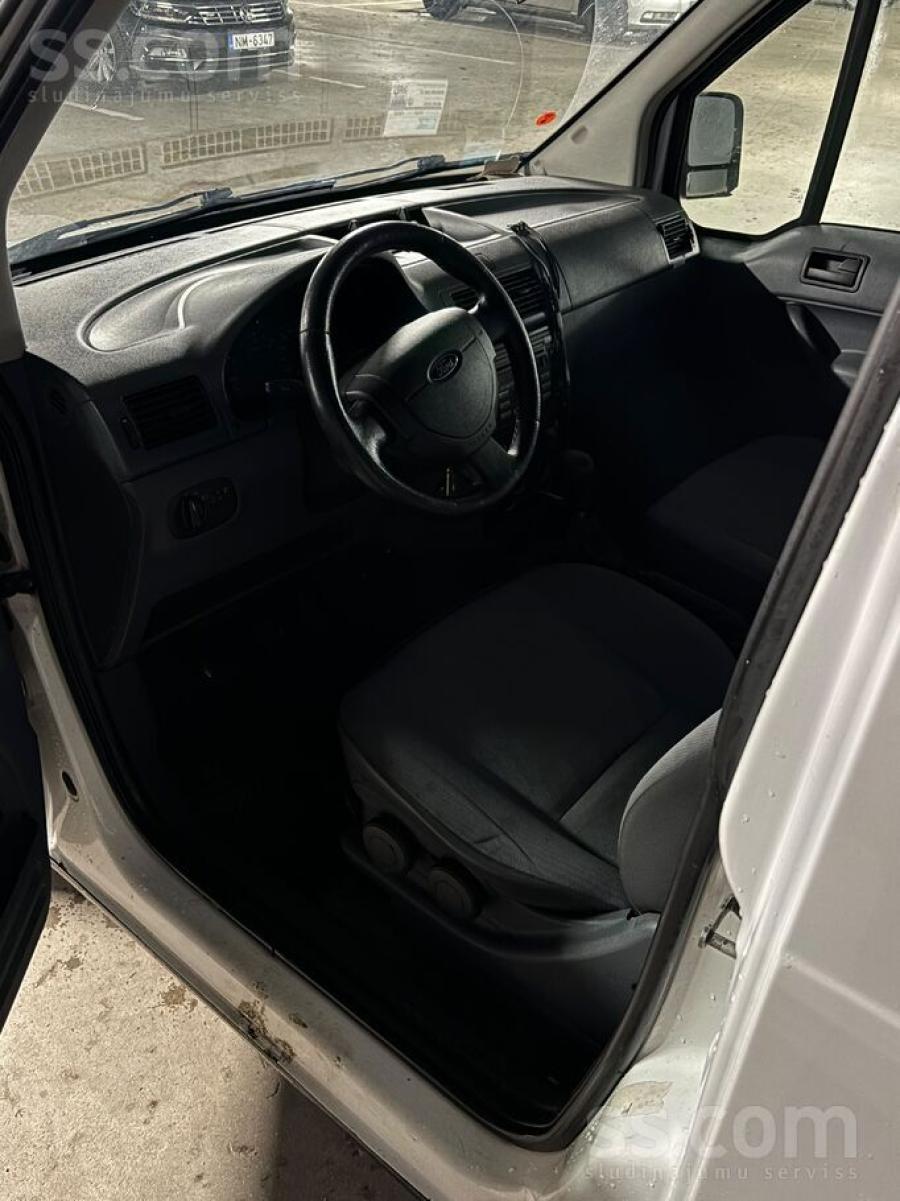 Balts Ford Transit 2009 Rīga, ar dzinēja tilpumu 1.80 L un nobraukumu 261 tūkst. km par 1800 €, foto 11 vietnē AUTOMOTO.COM.LV