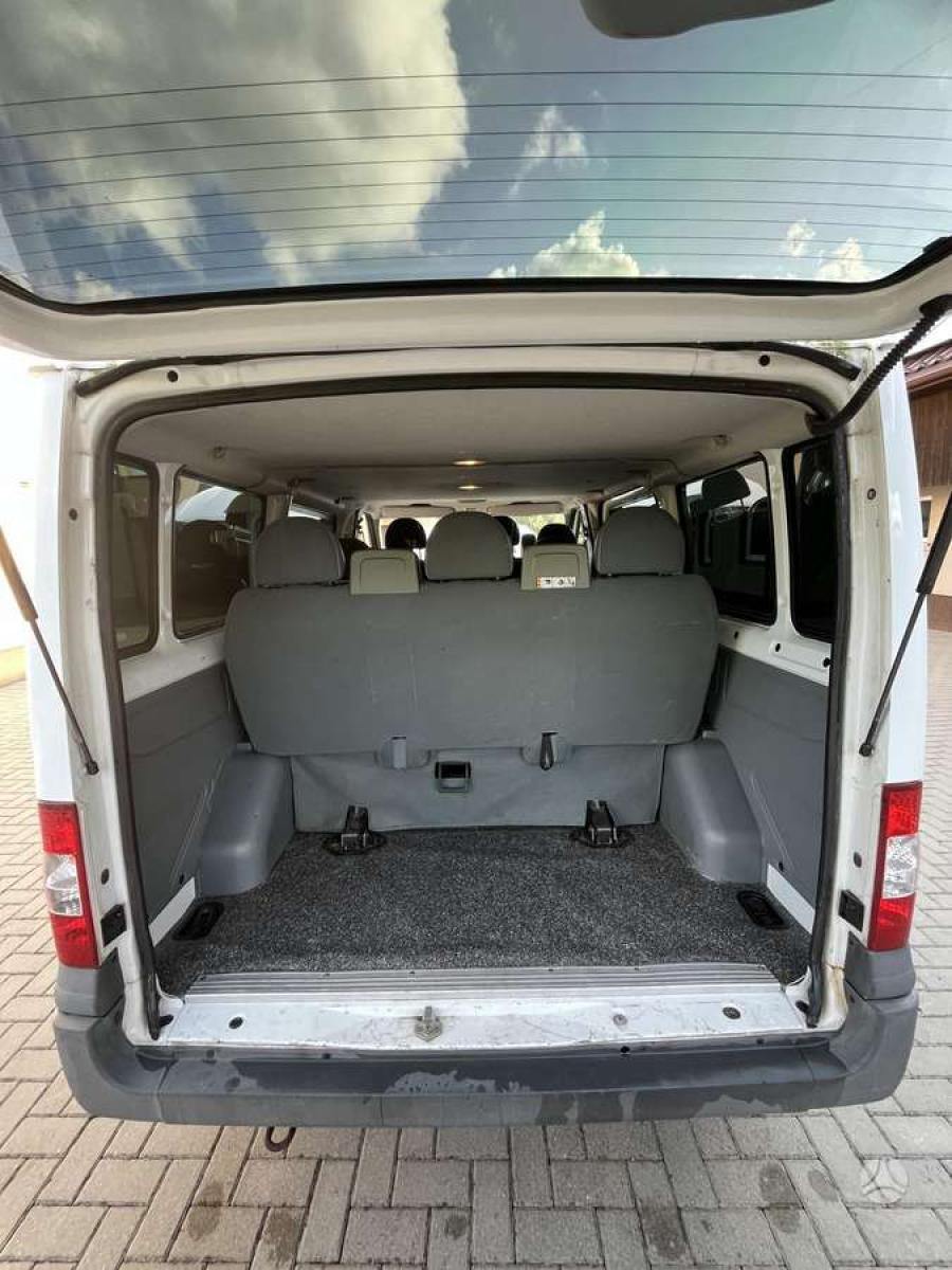 Balts Ford Transit 2011 Klaipėda, ar dzinēja tilpumu 2.20 L un nobraukumu 127 tūkst. km par 5850 €, foto 13 vietnē AUTOMOTO.COM.LV