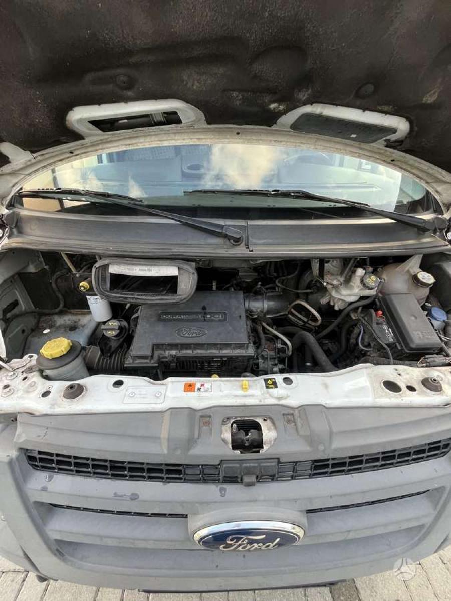 Balts Ford Transit 2011 Klaipėda, ar dzinēja tilpumu 2.20 L un nobraukumu 127 tūkst. km par 5850 €, foto 14 vietnē AUTOMOTO.COM.LV