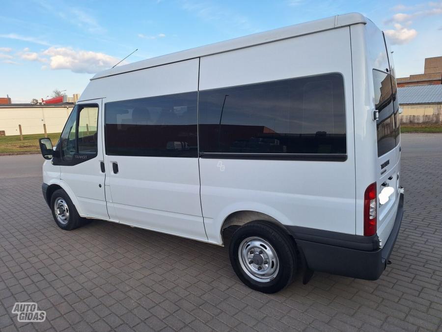 White Ford Transit 2013 in Taurage, with an engine capacity of 2.20 L and mileage of 240 thousand km for 6599 €, photo 5 on AUTOMOTO.COM.LV